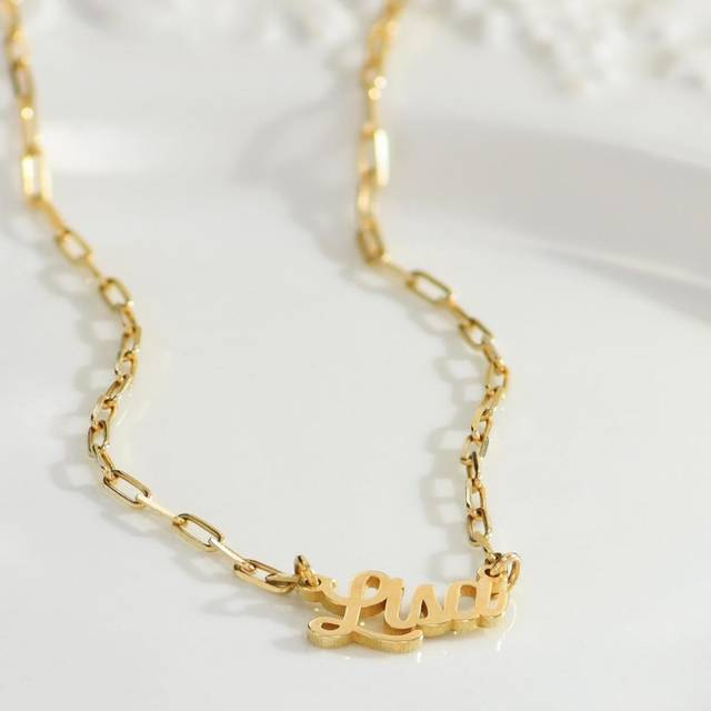 Babe Paperclip Name Necklace in 18k Gold Plating - My Name Necklace