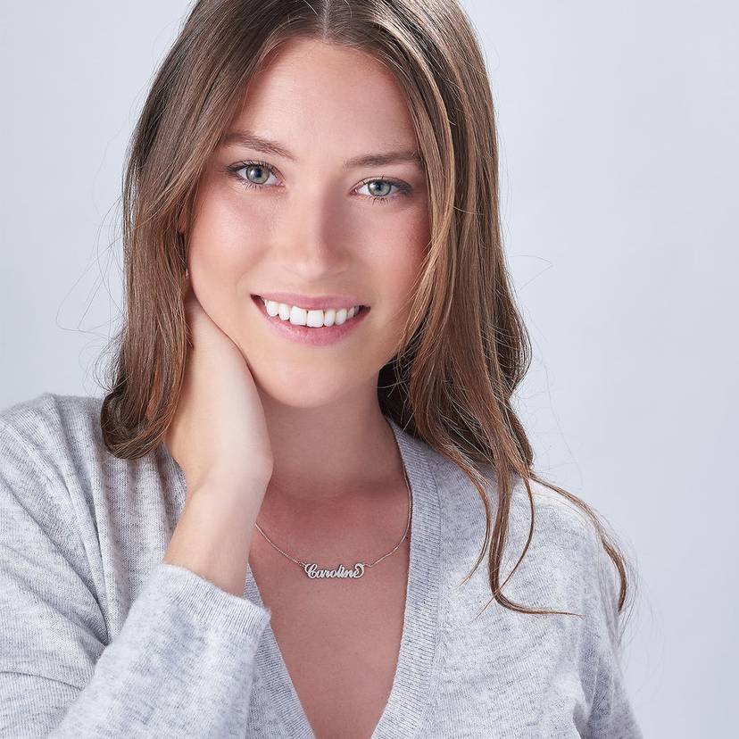 Carrie Style Cursive Name Necklace - 14K White Gold - MyNameNecklace